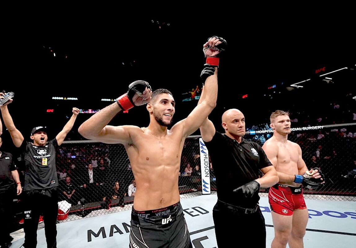 Farès Ziam soigne son retour en MMA à Paris - Expressions